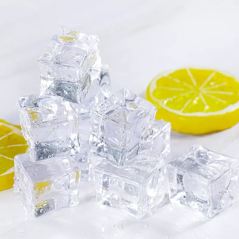 Artificial Ice Cubes & Crushed Ice - SimbiProps